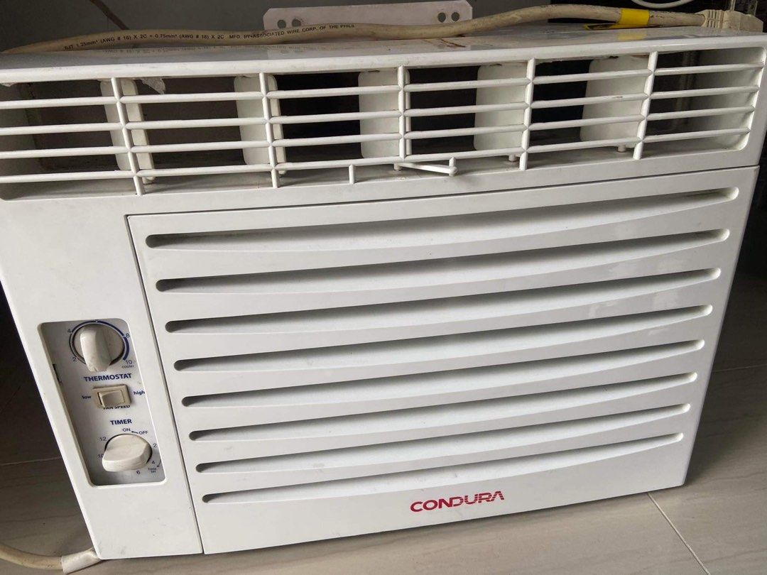 CONDURA WINDOW TYPE AIRCON, TV & Home Appliances, Air Conditioning and ...