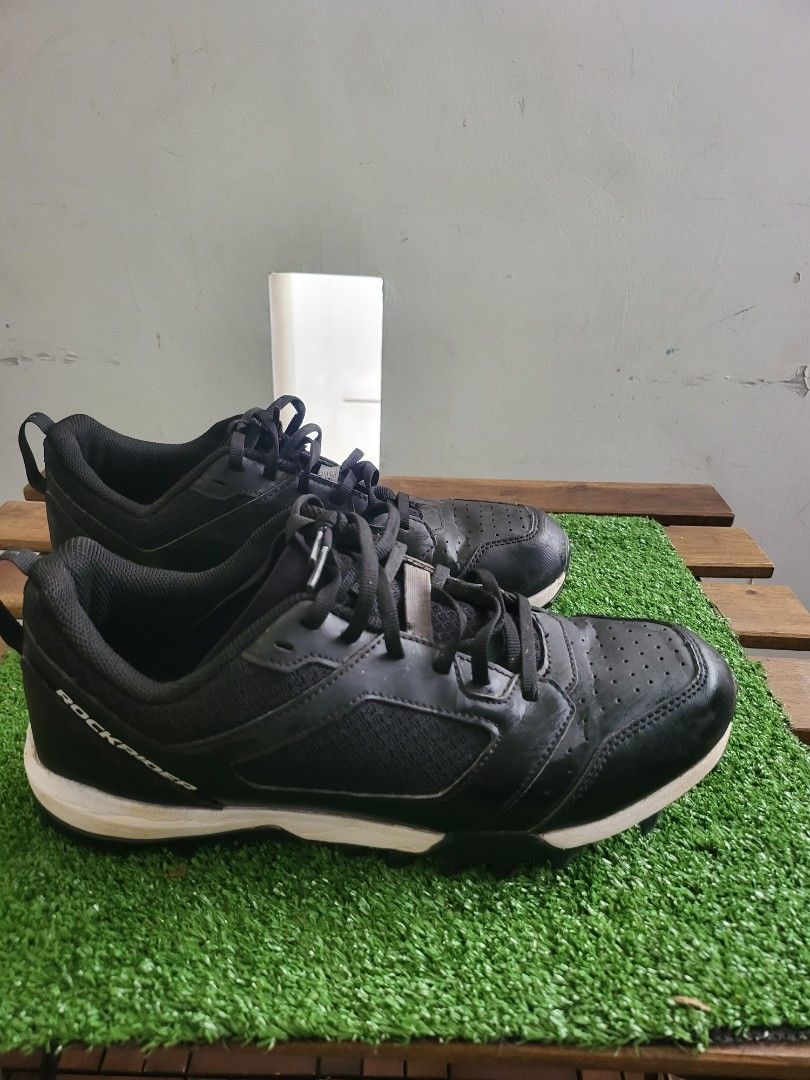 Decathlon Mtb shoes, Men's Fashion, Footwear, Sneakers on Carousell