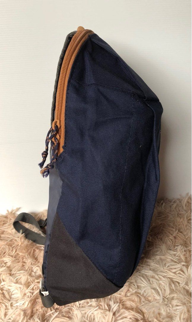 Decathlon Quechua 10L Backpack, Men's Fashion, Bags, Backpacks on Carousell