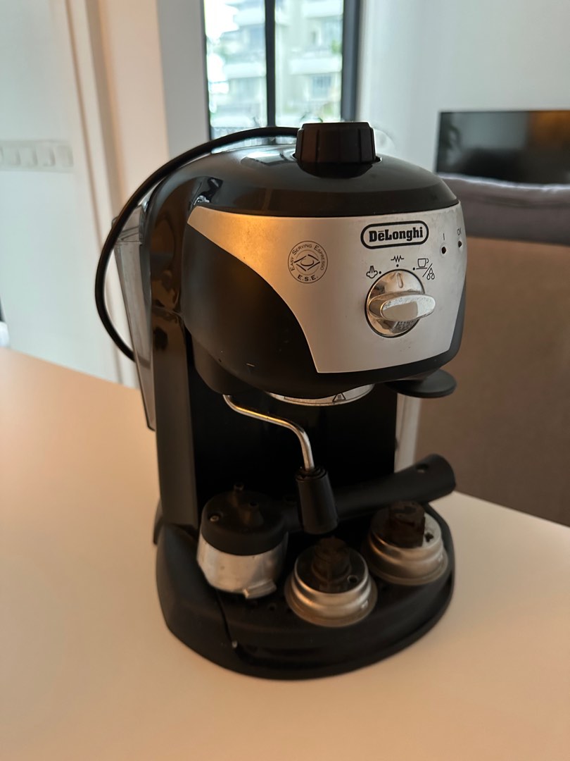 Delonghi coffee machine, TV & Home Appliances, Kitchen Appliances ...