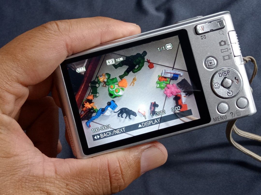 DIGICAM SONY STEADY SHOT DSC W730, Fotografi di Carousell