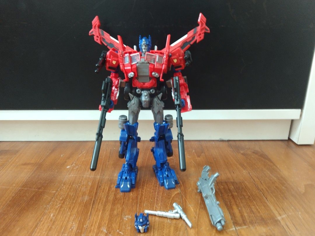 Evasion Mode Optimus Prime and DX9 Upgrade Kit, Hobbies & Toys, Toys ...