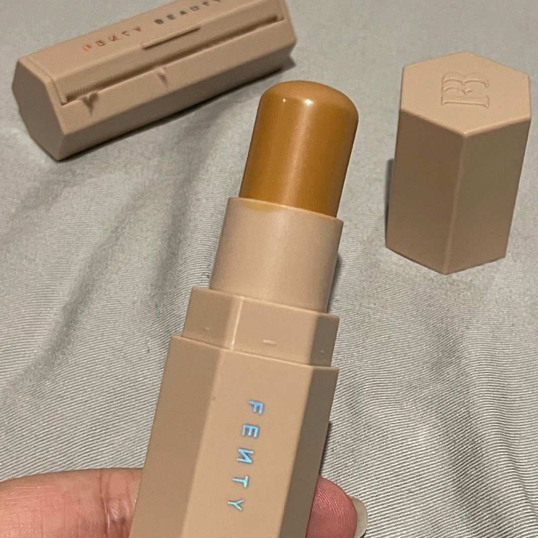{bundle} Fenty Beauty Match Stix Matte Skinstick - Caramel & Blotting ...
