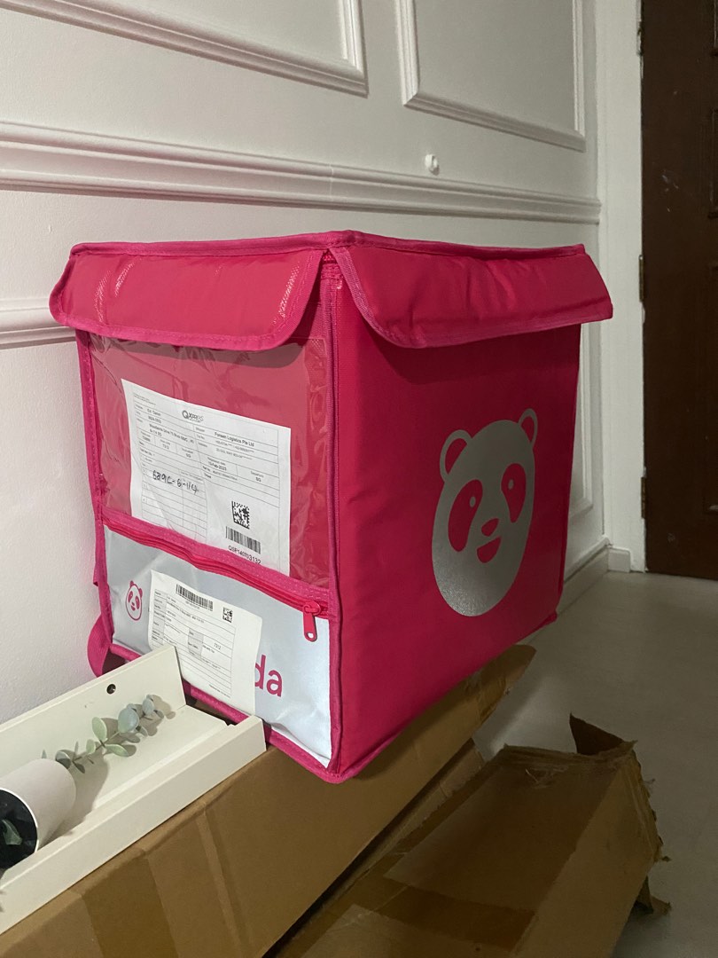 Foodpanda Thermal Delivery bag, Motorcycles, Motorcycle Accessories on ...