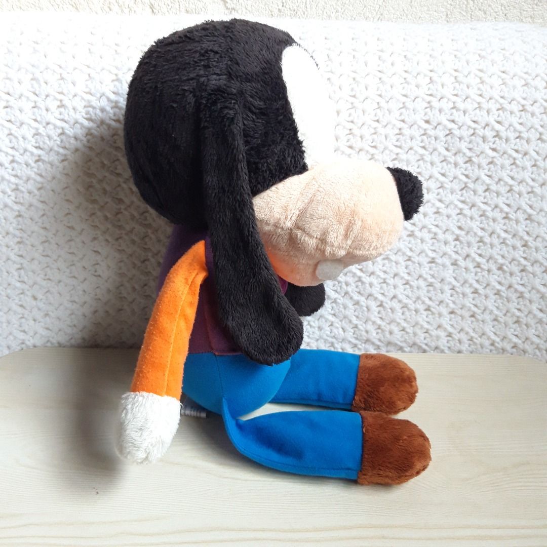GOOFY DISNEY STUFFED TOY AUTHENTIC FROM HONGKONG DISNEYLAND, Hobbies ...
