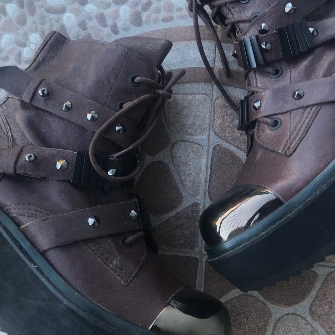 GRUNGE/FAIRYCORE/STEAMPUNK PLATFORM BOOTS on Carousell