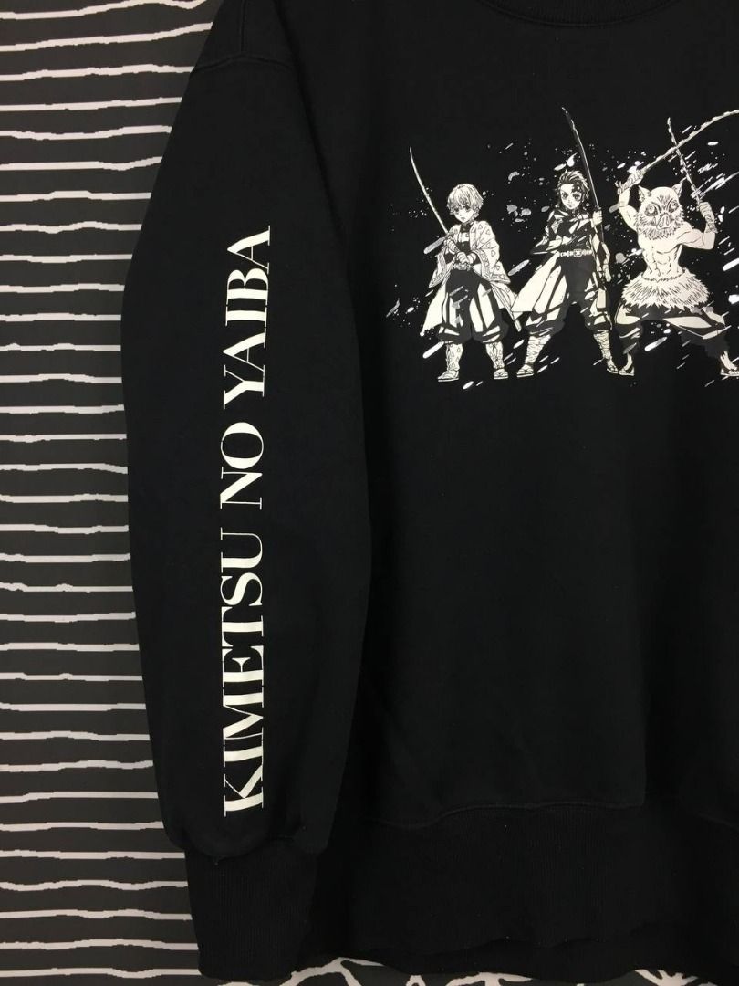 GU X Anime Demon Slayer Kimetsu No Yaiba Sweatshirt, Men's Fashion ...