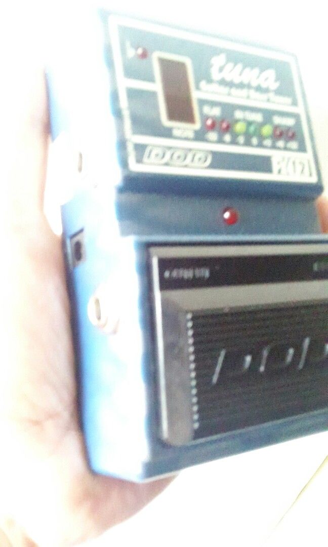 Guitar and Bass tuner tuna fx12, Hobbies & Toys, Music & Media, Music ...