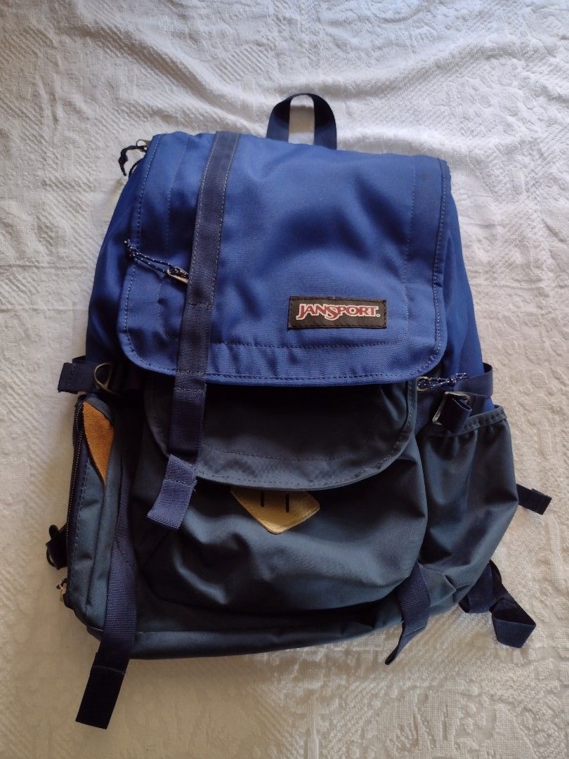 Jansport Hatchet 28L, Men's Fashion, Bags, Backpacks on Carousell