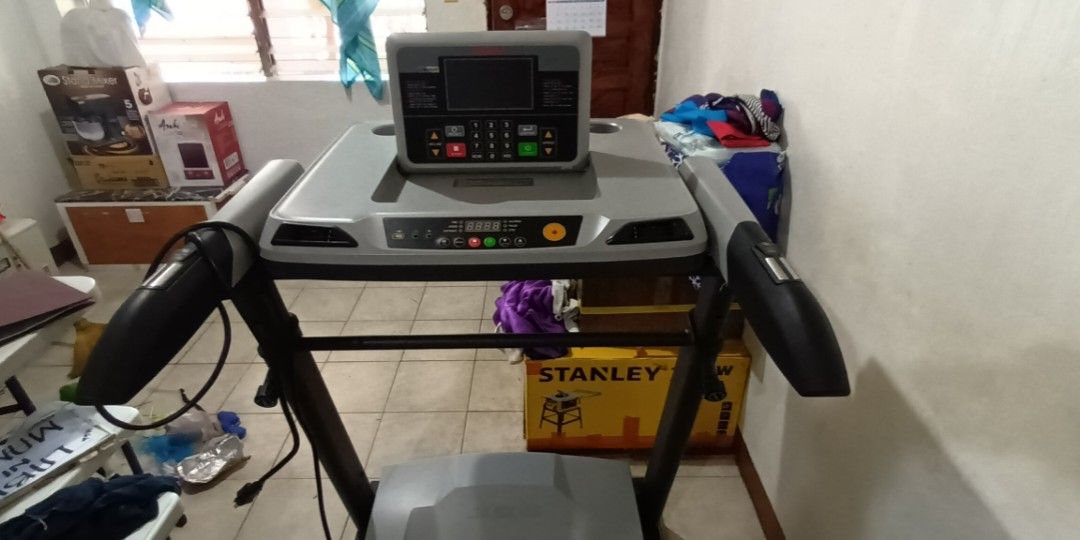 JK EXER Motorized Treadmill, Sports Equipment, Exercise & Fitness ...
