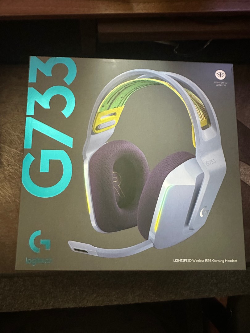 Logitech G733 Lightspeed wireless RGB gaming headset in lilac, Audio ...