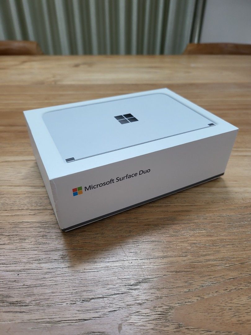 Microsoft Surface Duo - First generation (September 2020 release ...