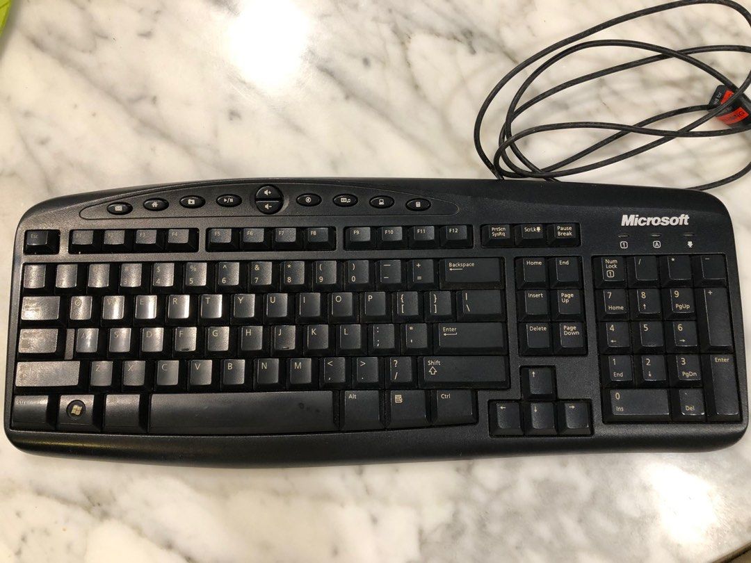 Microsoft wired keyboard, Computers & Tech, Parts & Accessories ...