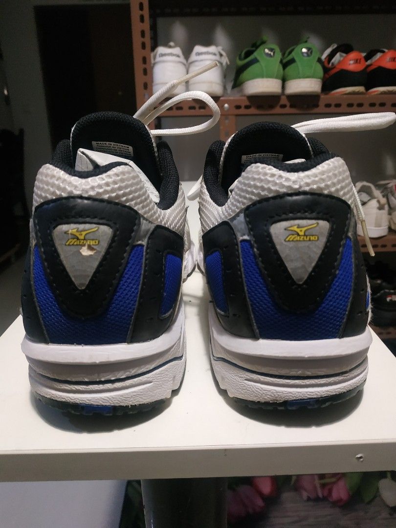 Mizuno Wave Inspire 6, Men's Fashion, Footwear, Sneakers on Carousell