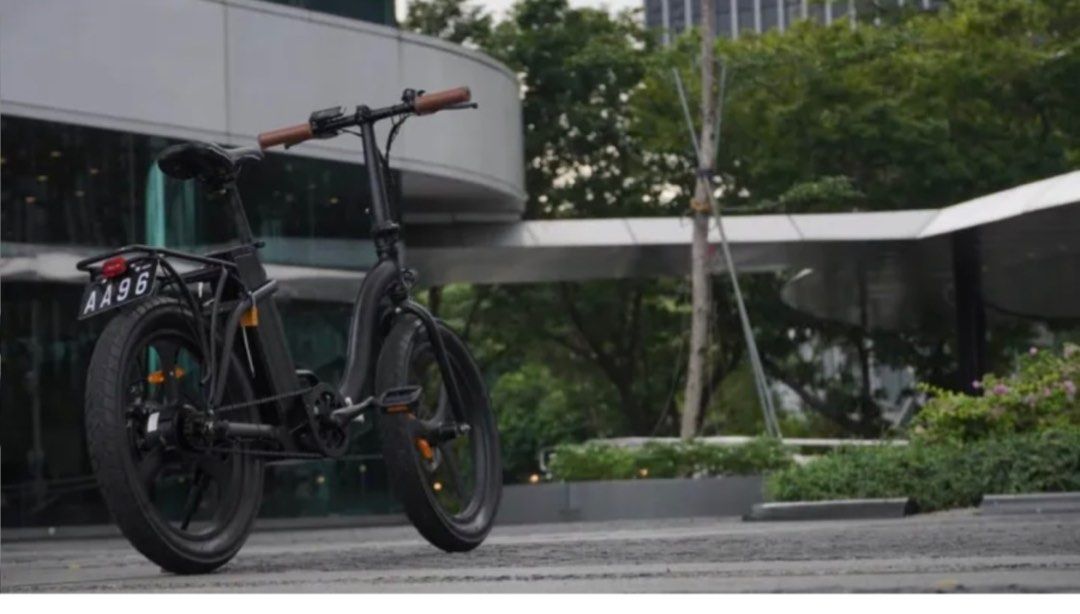 Mobot Leader - 2nd hand fully customised, Sports Equipment, PMDs, E ...