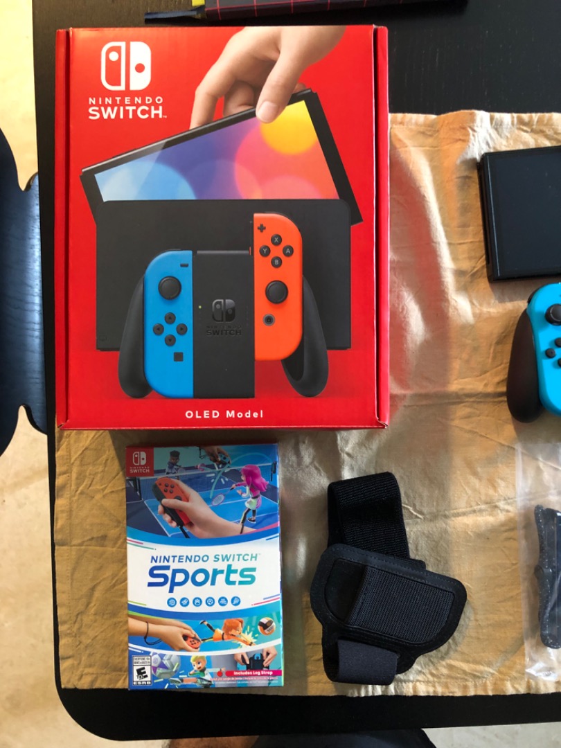 Nintendo Switch OLED Console with Joycon, color Neon Blue/Neon Red ...