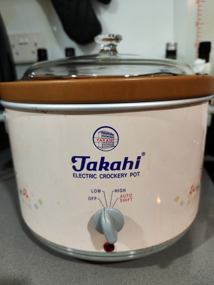 4.7L Japanese brand electric slow cooker with 3 settings., TV & Home ...