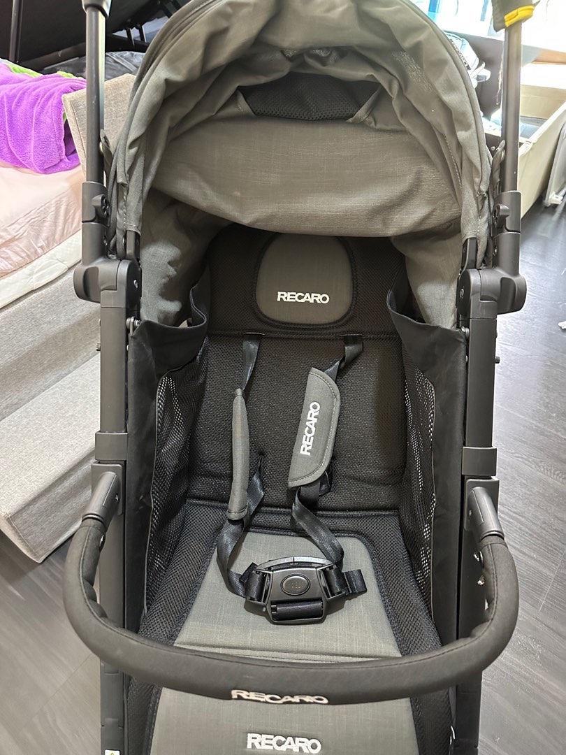 Recaro Easylife Stroller, Babies & Kids, Going Out, Strollers on Carousell