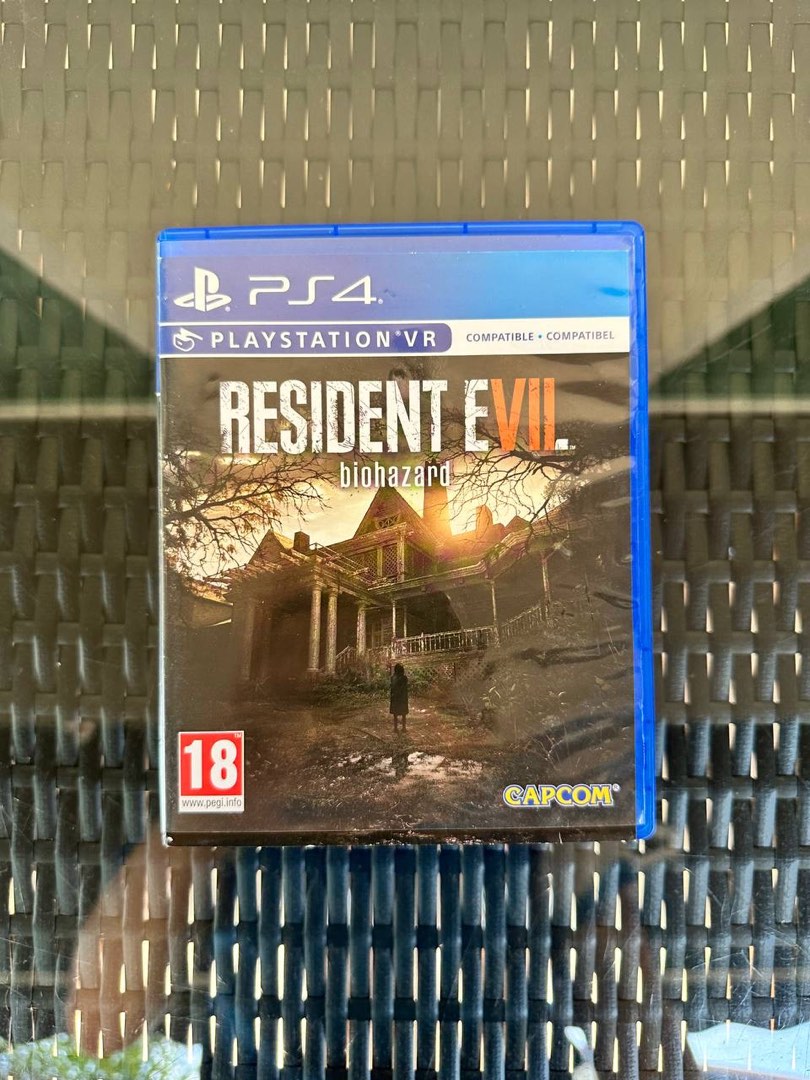 Resident Evil Biohazard VR Compatible PS4 game, Video Gaming, Video ...