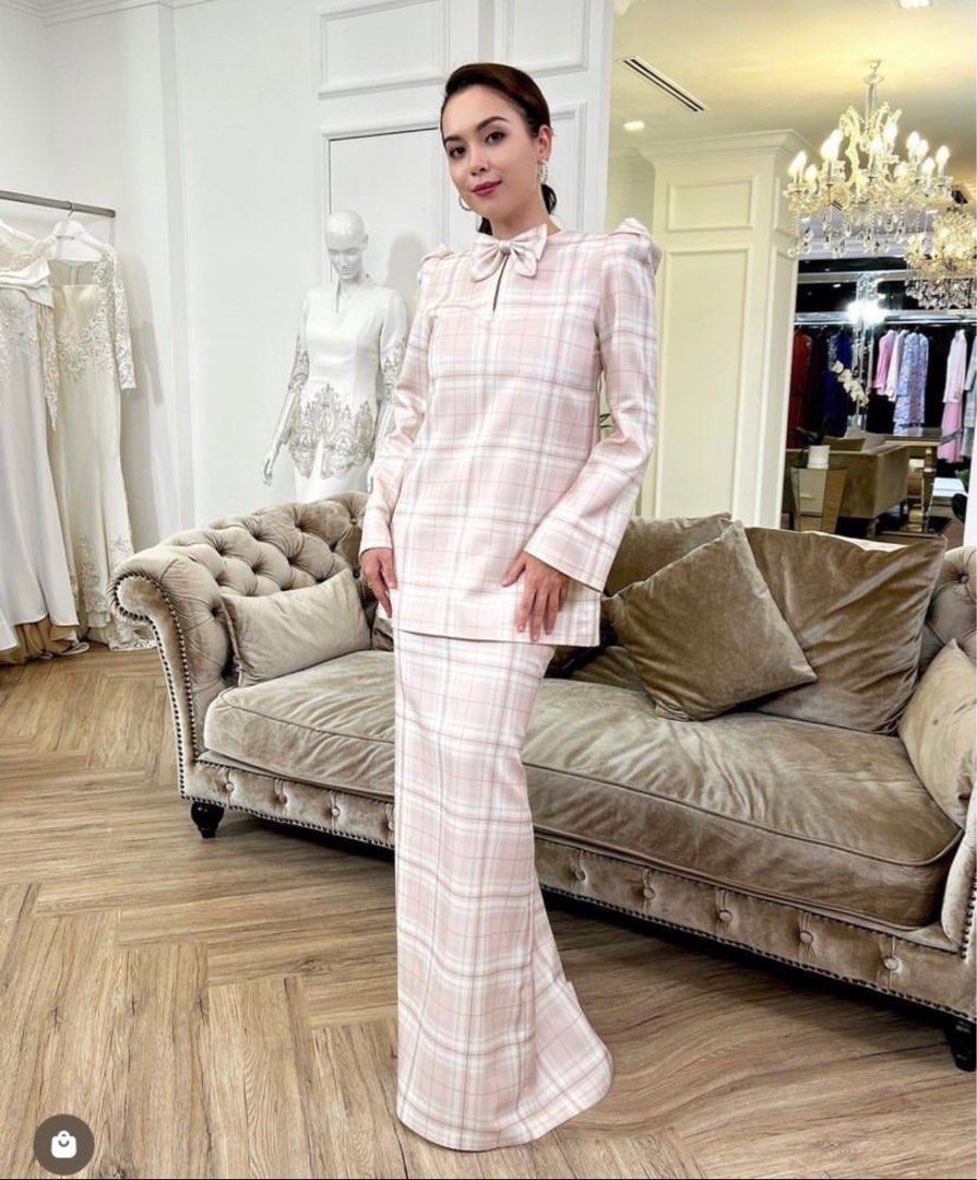 Rizman Ruzaini Raya RTW 2022 Whulan, Women's Fashion, Muslimah Fashion ...