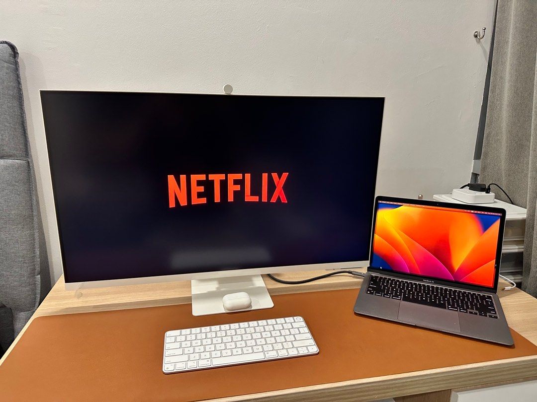Samsung M8 smart 32 inch monitor with camera, Computers & Tech ...