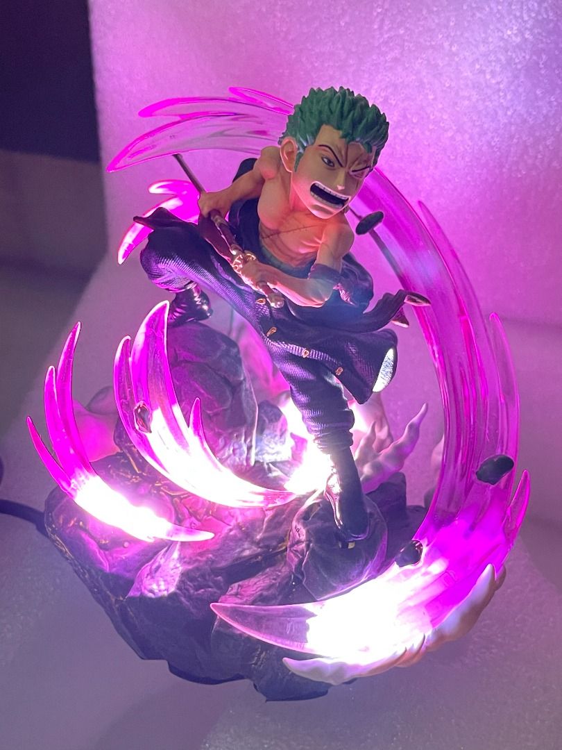 SBS Studio - WCF Straw Hat Series 01 - Roronoa Zoro, Hobbies & Toys ...