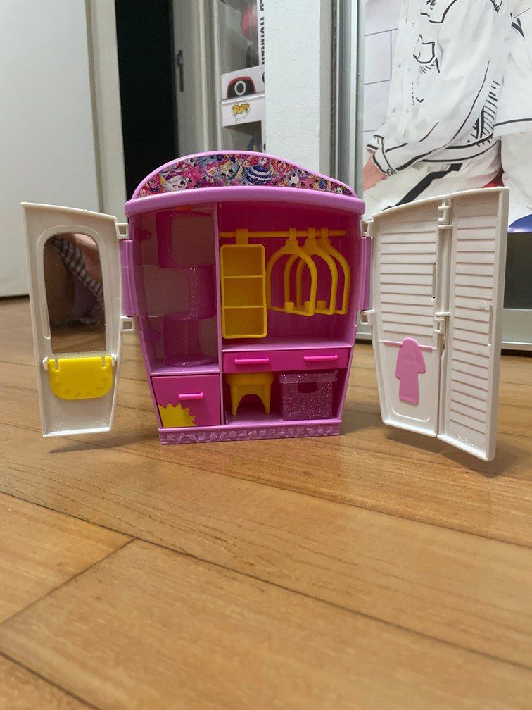 Shopkins Wardrobe Set, Hobbies & Toys, Memorabilia & Collectibles, Fan ...