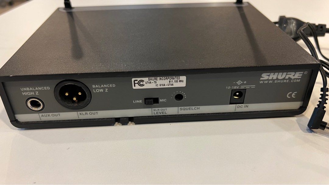 Shure Wireless Mic, Audio, Microphones on Carousell