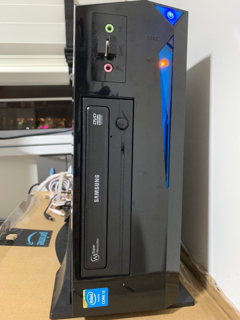 Small-sized desktop PC fully functional, Computers & Tech, Desktops on Carousell