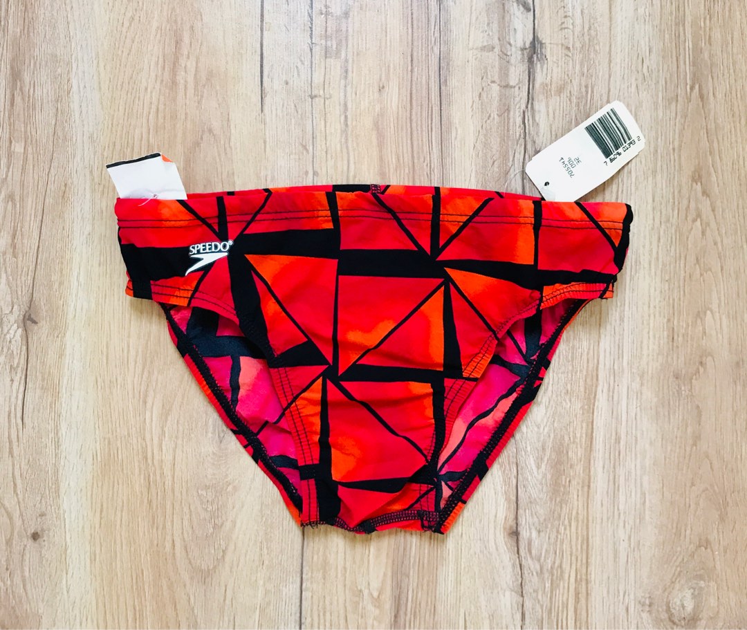 Speedo brief, Men's Fashion, Activewear on Carousell