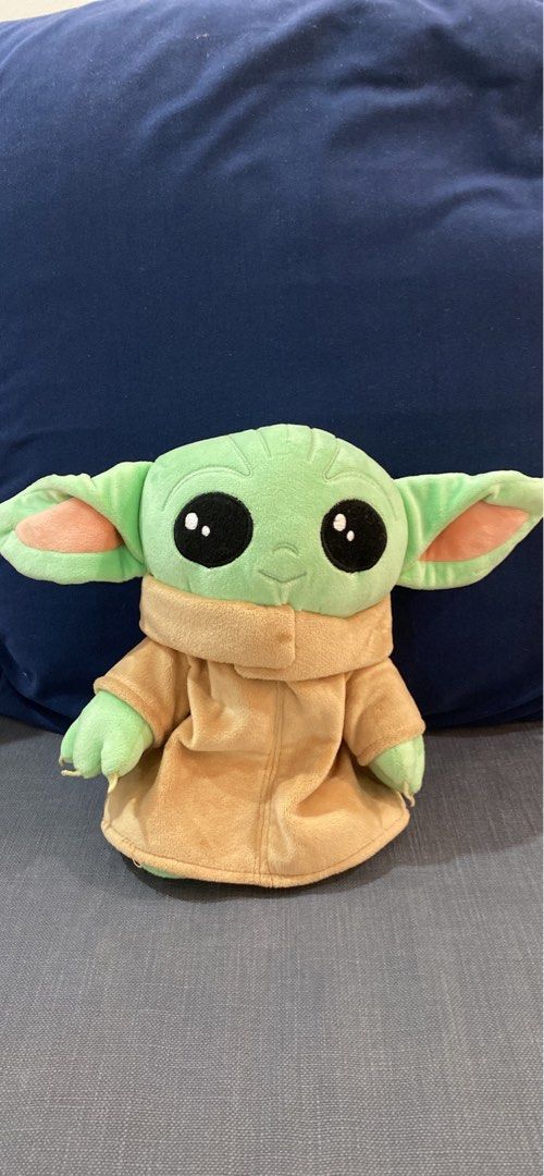 Star Wars The Child Plush Toy, Small Yoda Baby With Scarf Figure ...