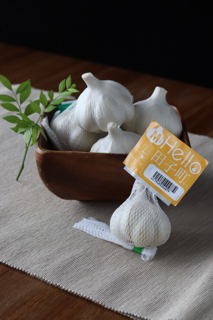 Takko Garlic M size, Japanese Premium Garlic, Food & Drinks, Fresh ...