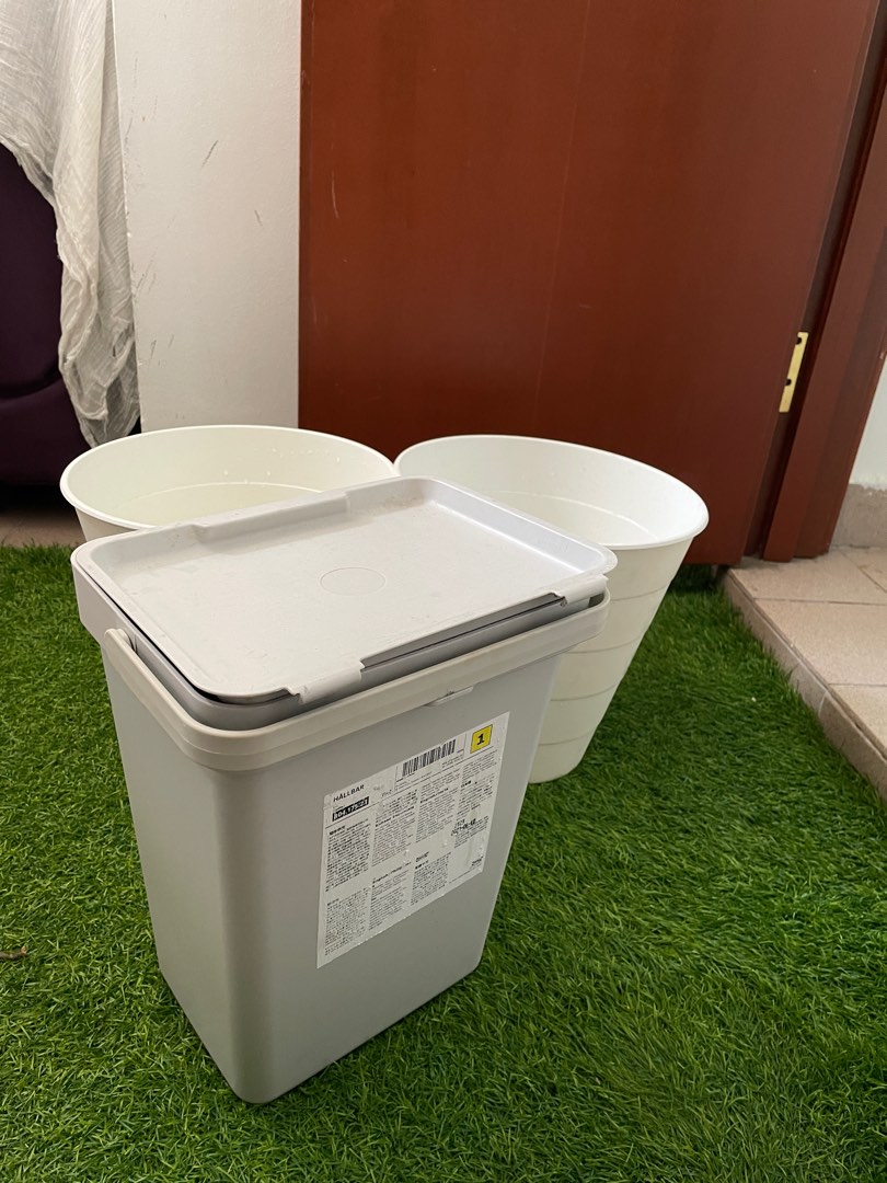 Three dustbins, Furniture & Home Living, Cleaning & Homecare Supplies ...