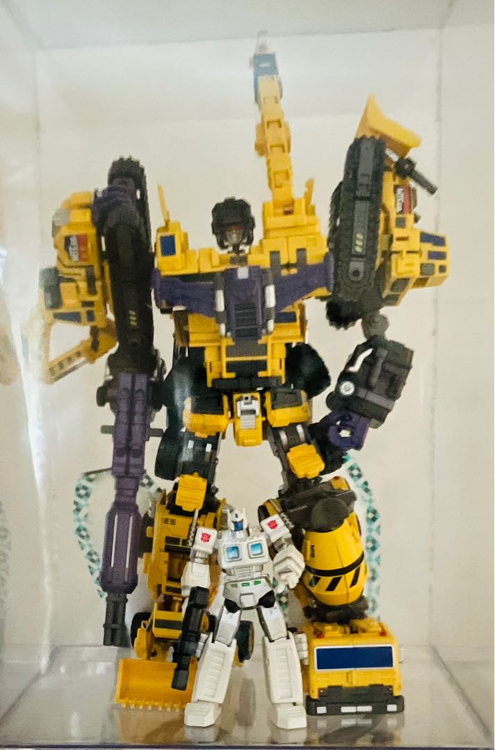 Transformers Maketoys Yellow Giant Devastator, Hobbies & Toys, Toys ...