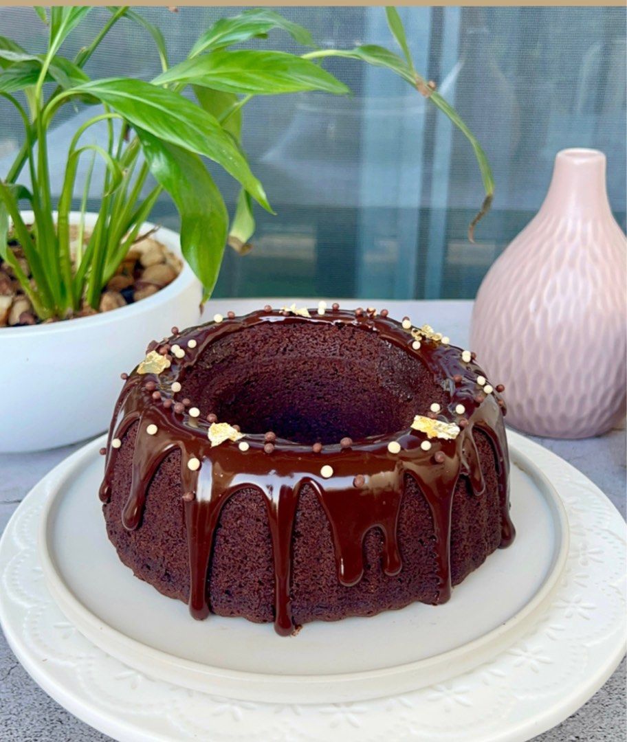 Triple Chocolaye Bundt Cake / Tea Cake, Food & Drinks, Homemade Bakes ...