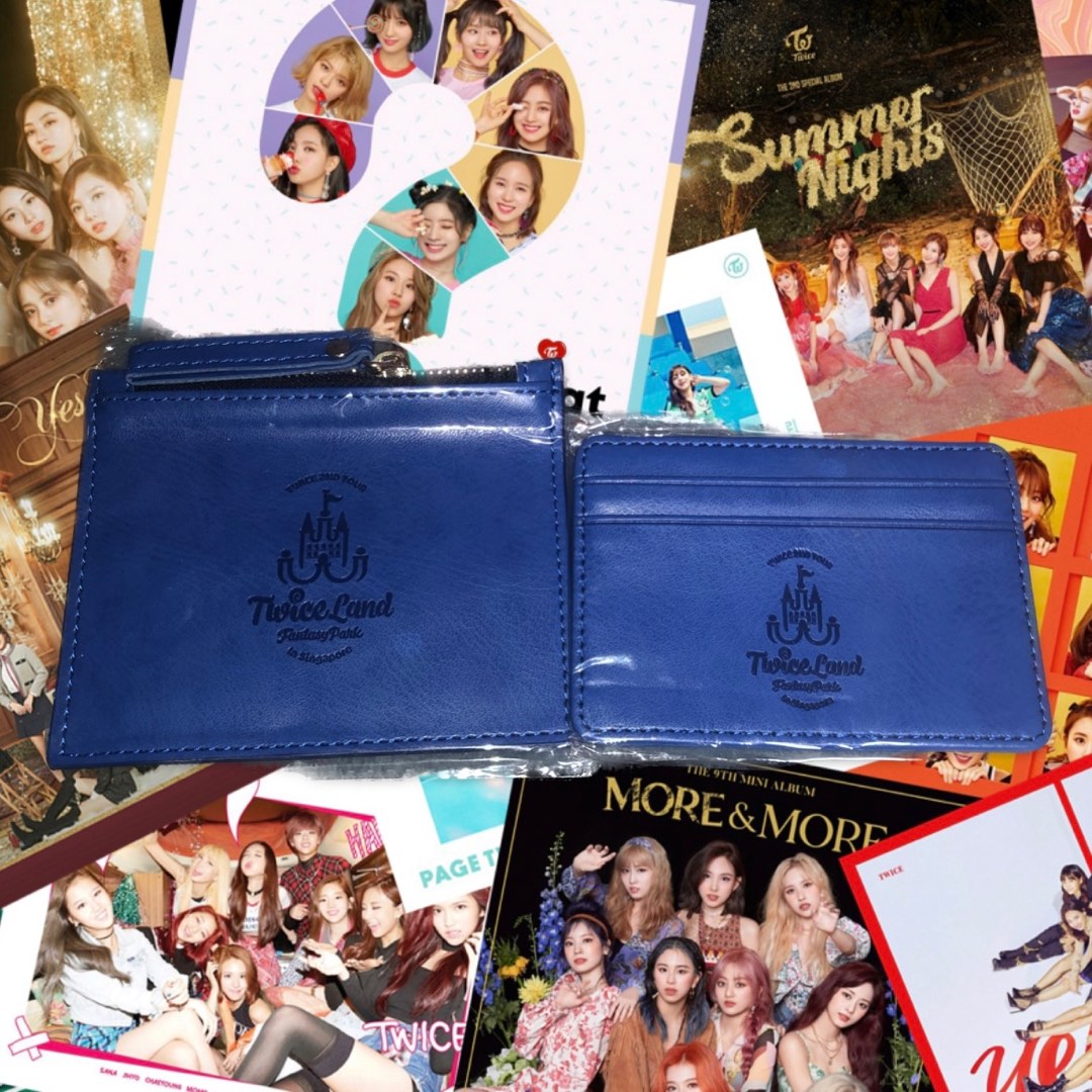 Twice TwiceLand VIP merch, Hobbies & Toys, Memorabilia & Collectibles ...