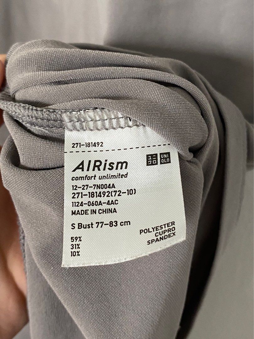 Uniqlo Airism Sando Bra on Carousell