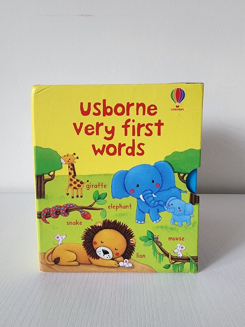 Usborne very first words book set, Hobbies & Toys, Books & Magazines ...