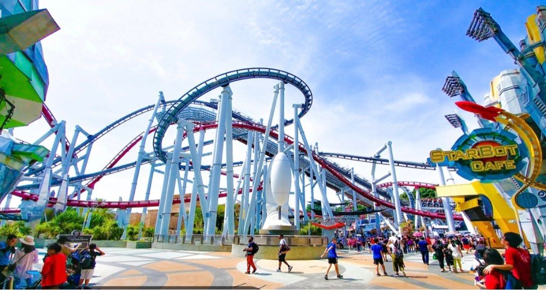 USS tickets with express pass, Tickets & Vouchers, Local Attractions ...