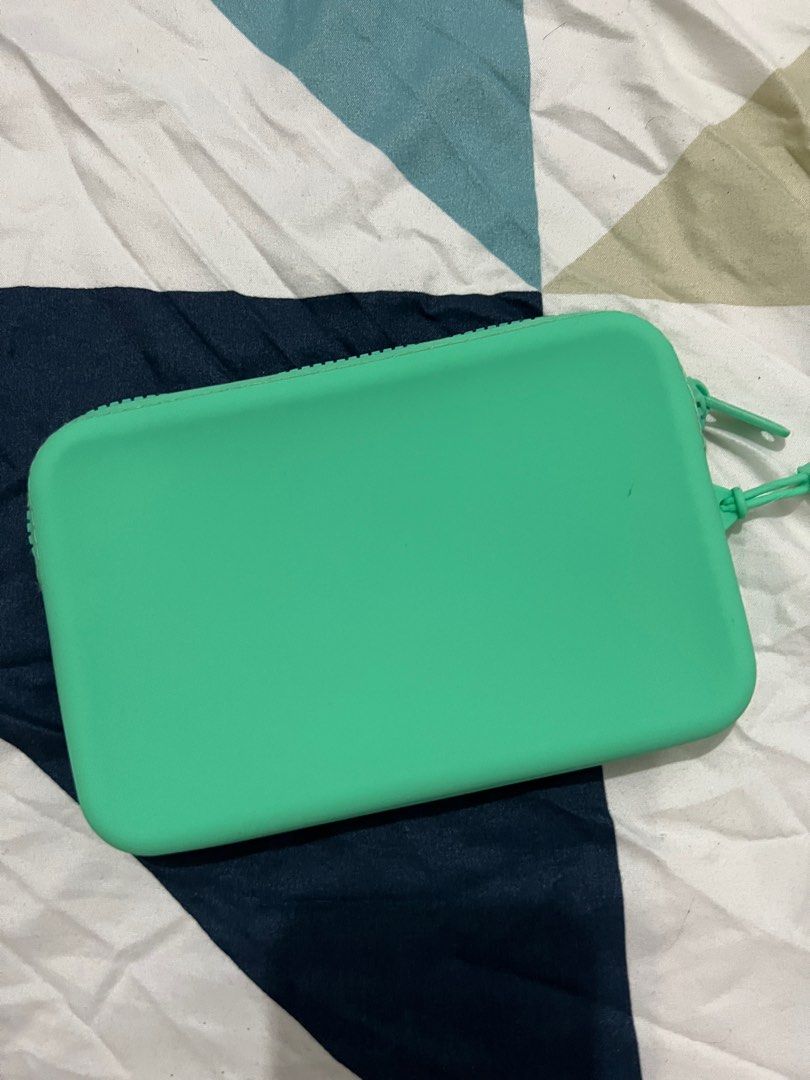 Viajecito Pouch on Carousell
