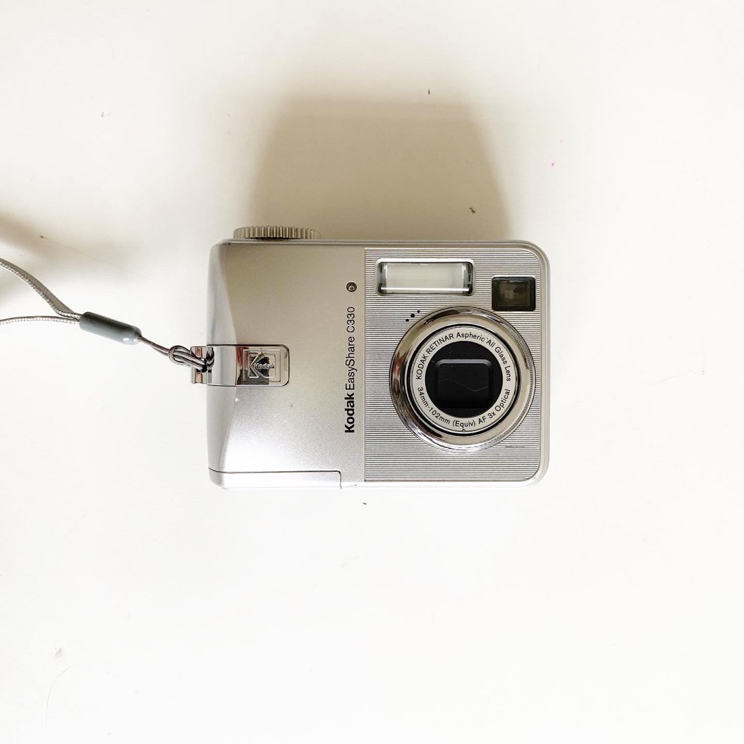 Vintage Kodak C330 Digital Camera on Carousell Vintage Kodak C330 Digital Camera on Carousell