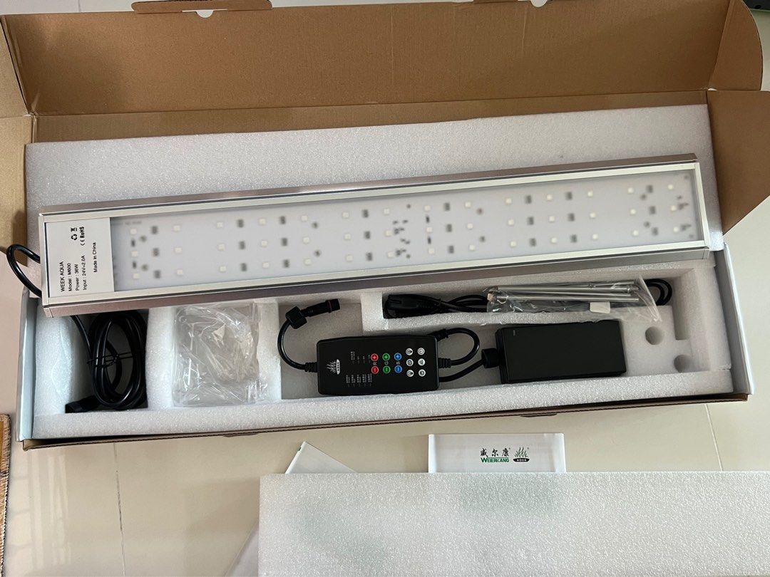 WEEK AQUA M 600K series RGB light 4 in 1 (**Not App Control Version ...
