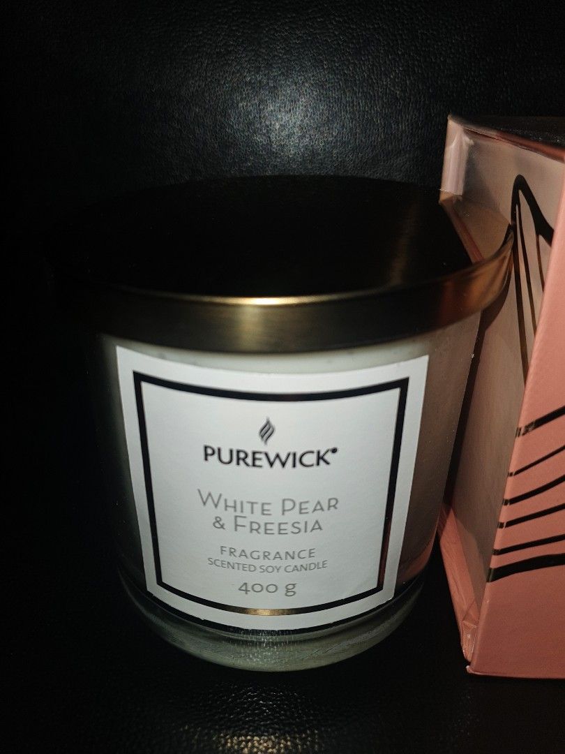White pear and freesia double Wick soy candle 400g, Furniture & Home ...