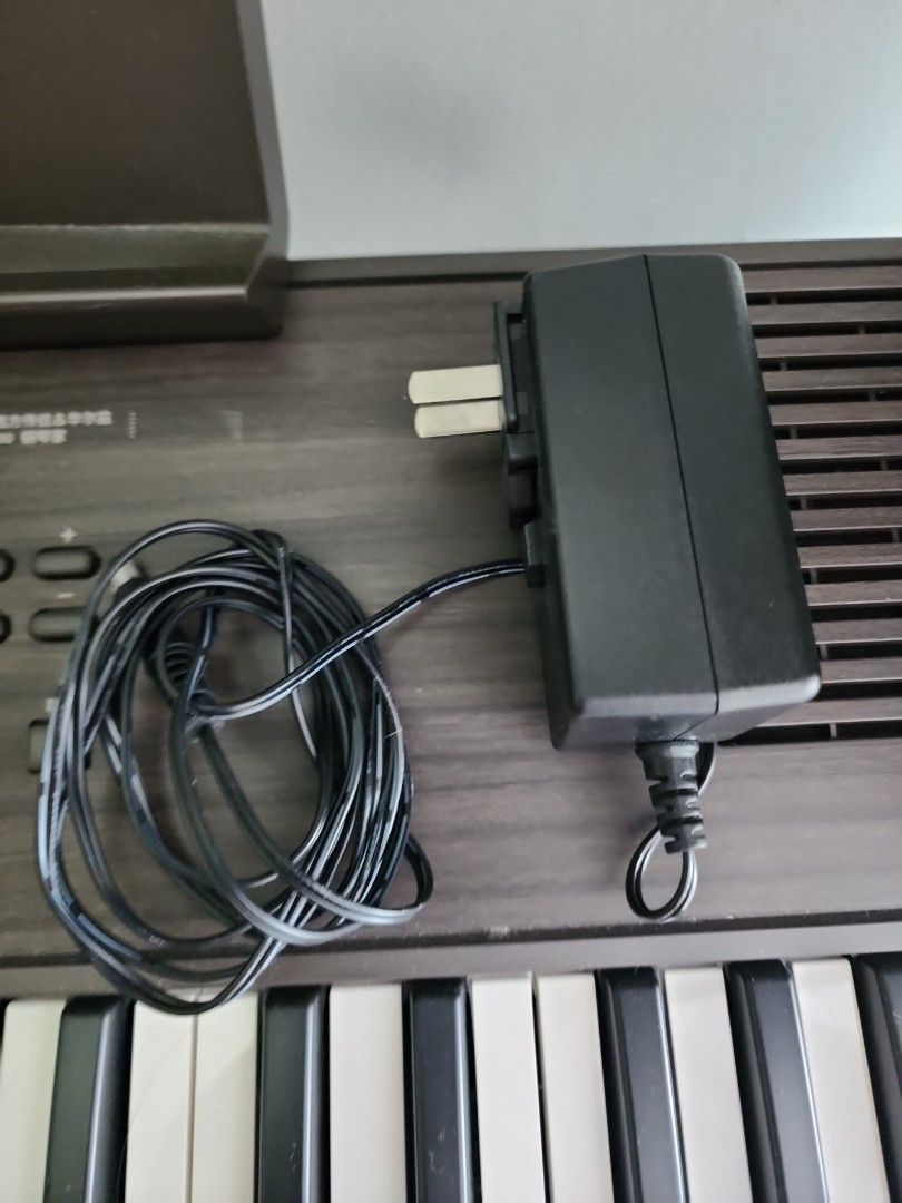 Yamaha Keyboard PSR-E360, Hobbies & Toys, Music & Media, Musical ...