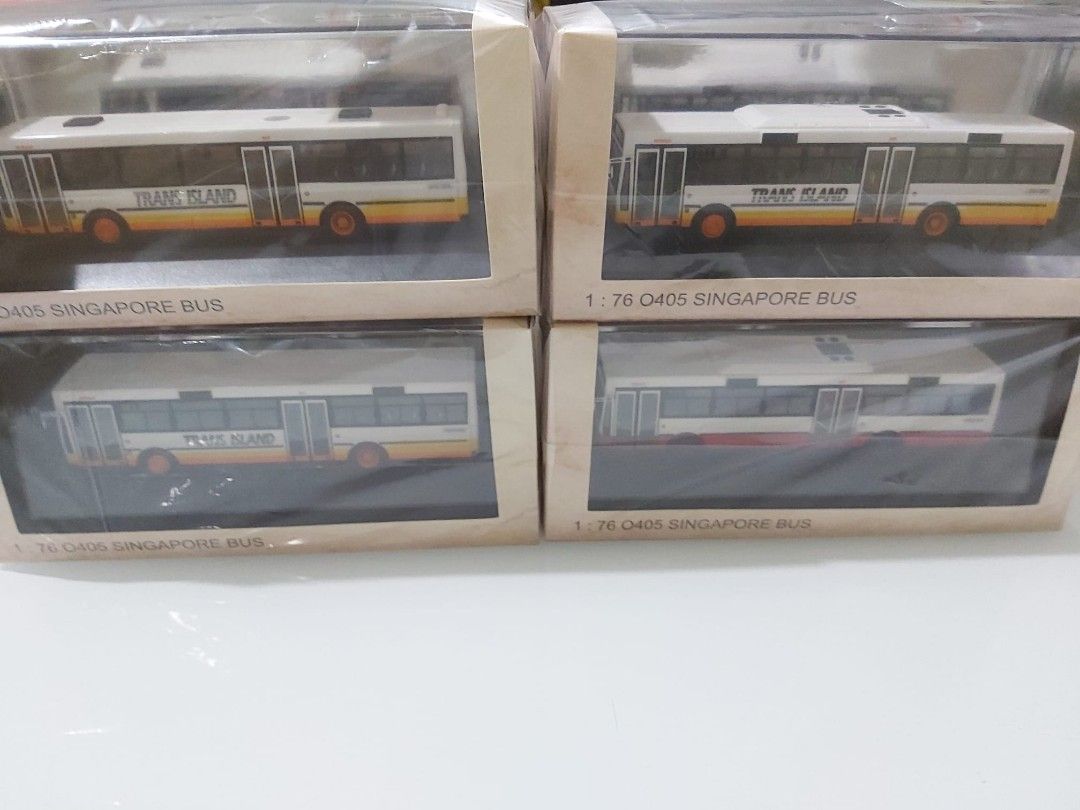Singapore TransIsland Bus Mercedes Benz O405 Scale 1/76, Hobbies & Toys ...