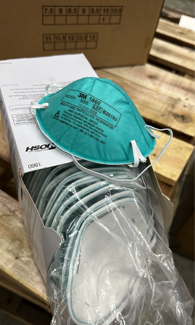3M 1860系列 N95即棄式防塵醫用口罩, 健康及營養食用品, 口罩、面罩 - Carousell