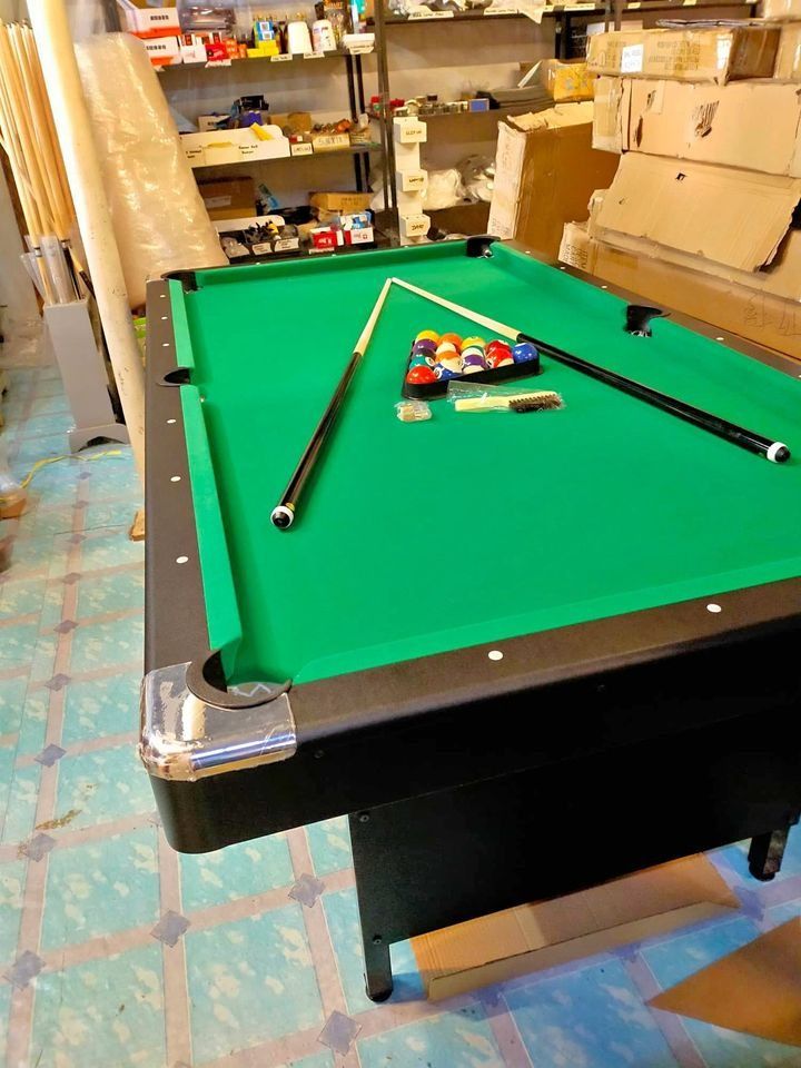 7Ft. JR SIZE FOLDABLE METAL FEET BILLIARD TABLE, Sports Equipment ...
