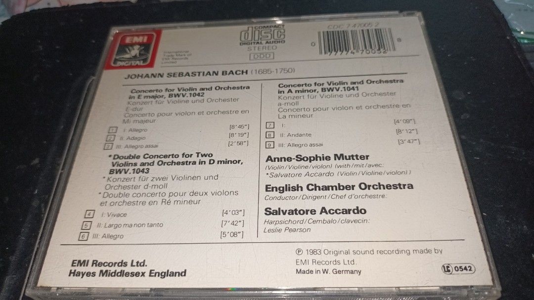 古典名盤 西德版 ANNE-SOPHIE MUTTER SALVATORE ACCARDO BACH VIOLIN CONCERTOS 頭版 CD, 興趣及遊戲, 音樂樂器 & 配件, 音樂與 ...