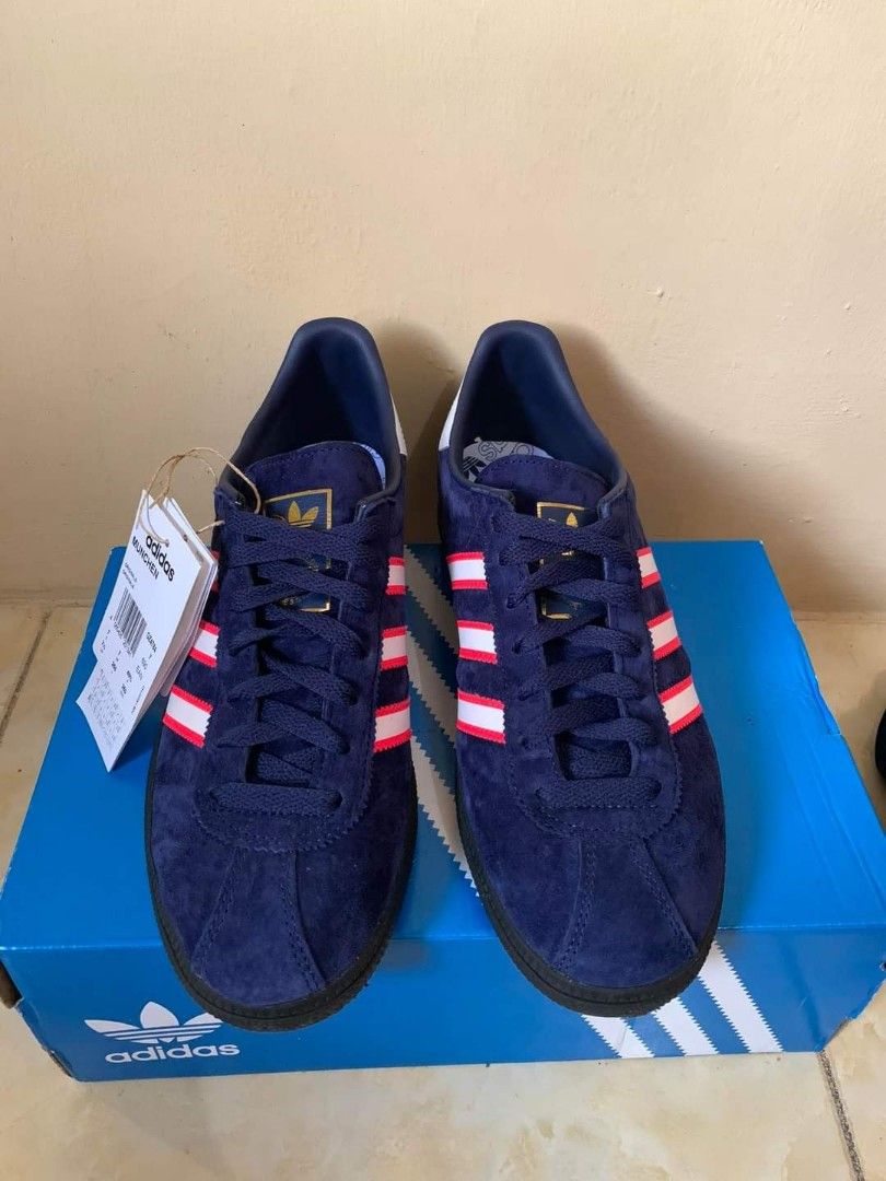 Adidas munchen edge blue, Fesyen Pria, Sepatu , Sneakers di Carousell