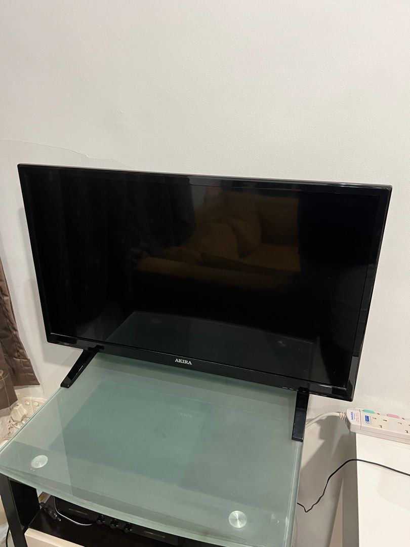 Akira 32 Inch Slim LED TV, TV & Home Appliances, TV & Entertainment, TV on Carousell